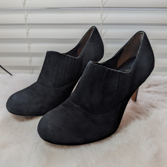 Cole Haan | Shoes | Cole Haan Nike Air Suede Shooties Us 55 Black ...